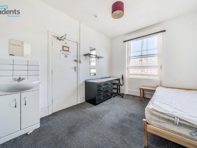 sharedaccommodation to rent