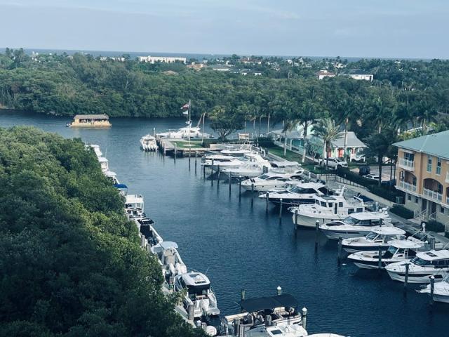 Sharing condo on the intracoastal with ocean view