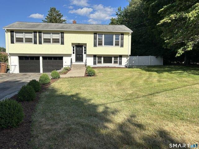 Sharon Ct, Shelton, Home For Sale