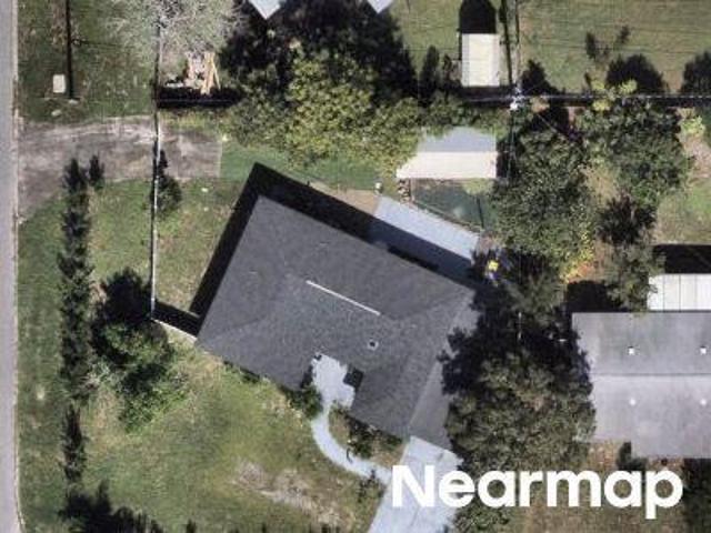 Sharon Dr