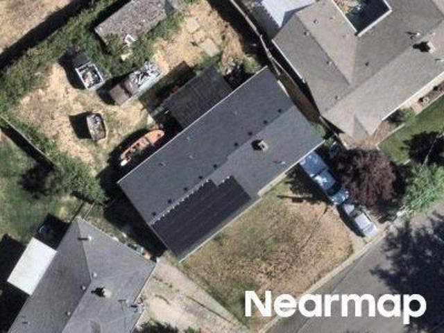 Sharon Dr