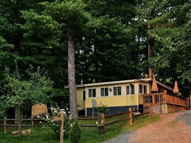 Sharon Dr, Hubbardton, Home For Sale