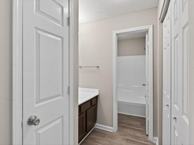 Sharon Oaks Apartments 2 Bedroom Apartment for Rent at 4701 Sharon Rd, Charlotte, NC 28210 Foxcroft