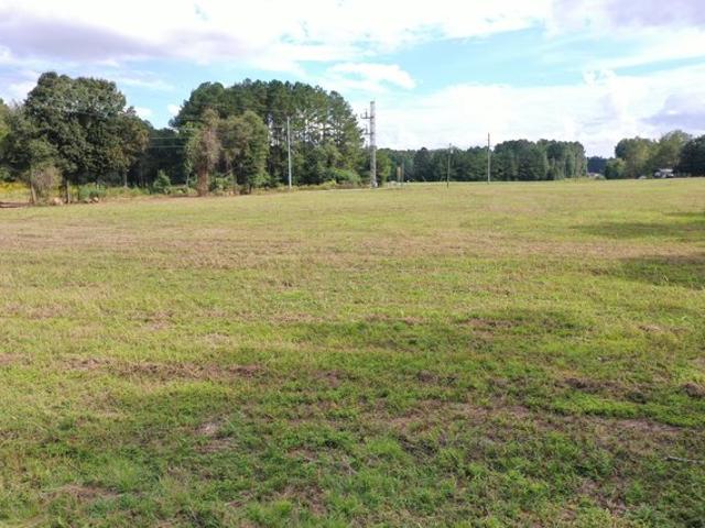 Sharon Moss, Laurel, MS 39443