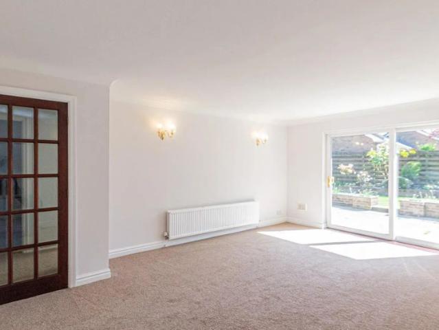 Sharon Park Close, Grappenhall, Warrington, WA4