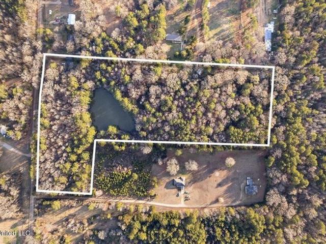 Sharon Rd, Canton, MS 39046