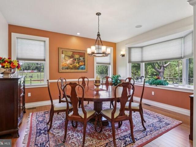 Sharon Rd, Robbinsville, Farm House For