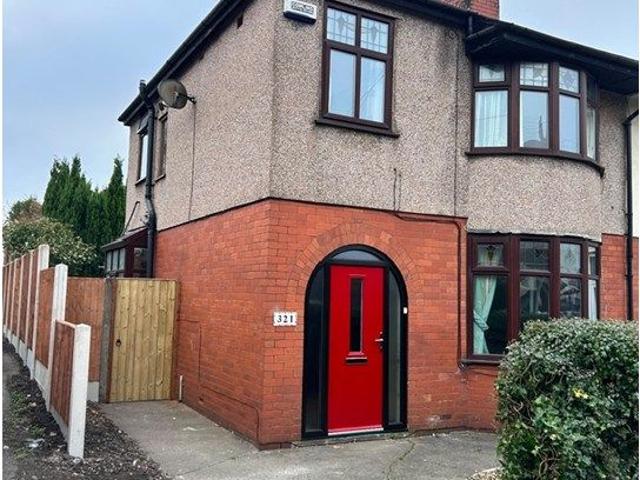 Sharoe Green Lane, Fulwood, Preston PR2, 3 bed shared accommodation to rent, £1,400 pcm | PrimeLocation