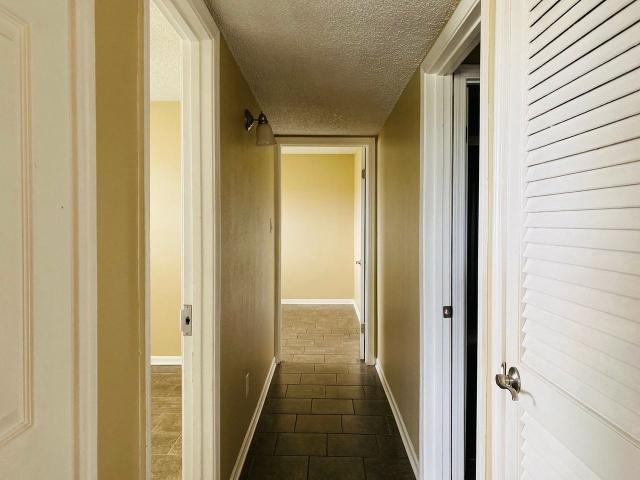 Sharlo Condominiums AMH LLC 2 Bedroom Apartment for Rent at 409 Towncenter Pkwy, Lafayette, LA 70506