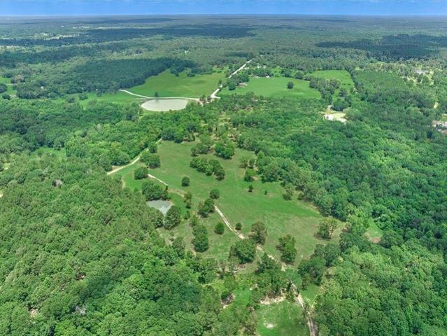 Sharp View Rd, Montgomery, TX 77356