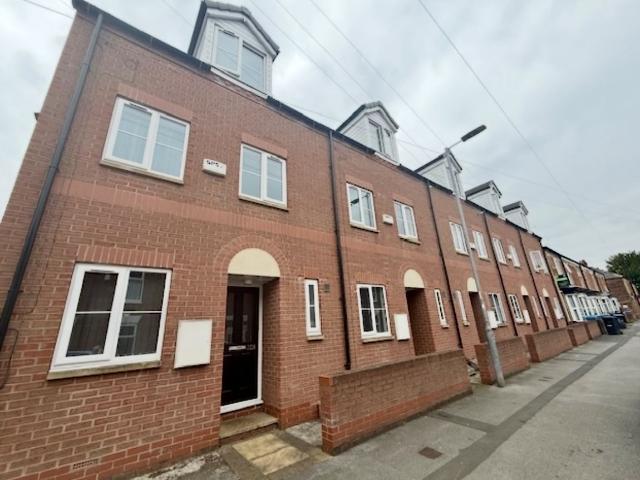 Sharp Street, Hull, Yorkshire HU5, Room to rent, £500 pcm | PrimeLocation