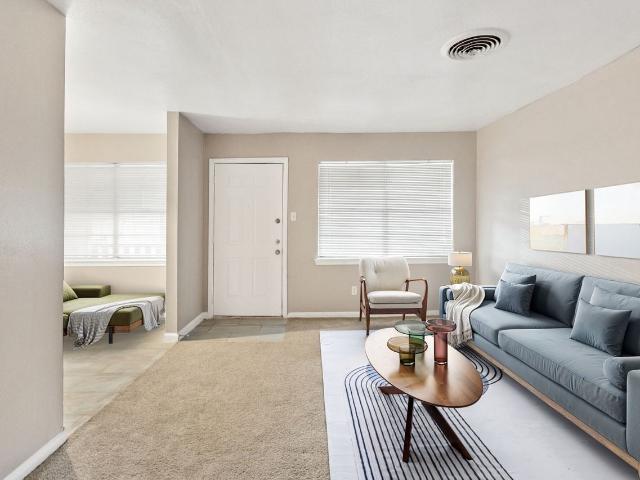 Sharpstown Garden 2 Bedroom Apartment for Rent at 7575 Bissonnet St, Houston, TX 77074 Braeburn