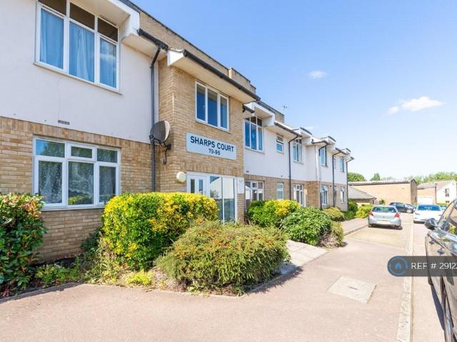 Sharps Court, Hitchin, SG4 1 bed flat to rent £1,150 pcm £265 pw