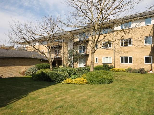 Sharps Court, SG4 1 bed flat to rent £1,075 pcm £248 pw