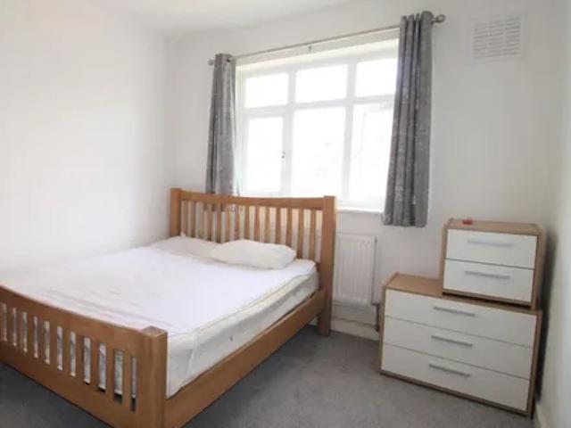 Sharratt Street, London, SE15 1NS, United Kingdom | 3 bed house for rent #167153979 | Rentberry