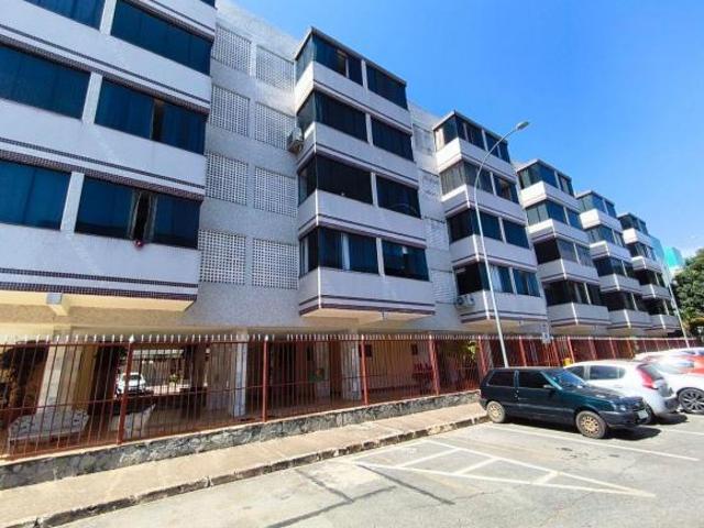 Shces 1307 apartamento de 2 quartos vazado
