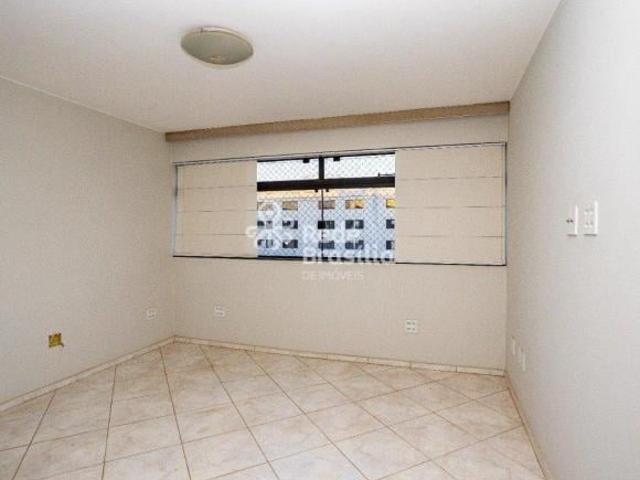 SHCES 309 Apartamento com 3 quartos 2 vagas aceita financiamento Cruzeiro Novo