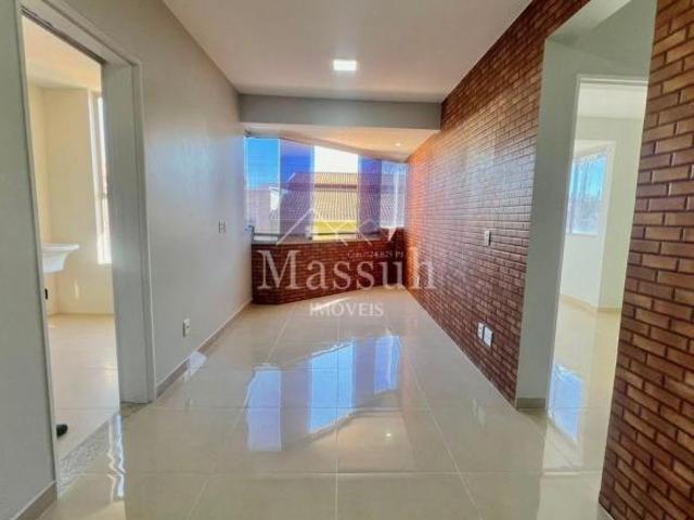 SHCGN 716 1º ANDAR REFORMADO PISO EM PORCELANATO PORTARIA 24 HORAS VARANDA INTEGRADA OPO