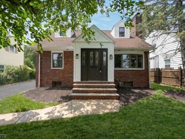 Shetland Dr, Union Twp, Home For Sale