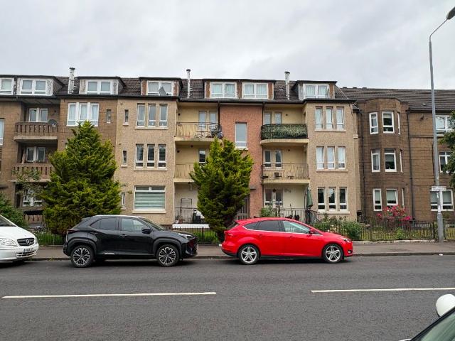 Shettleston Road, Glasgow G32, 2 bed flat to rent, £750 pcm | PrimeLocation