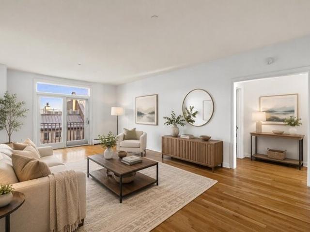 Shearwater Ct W Apt,jersey City, Condo For Sale