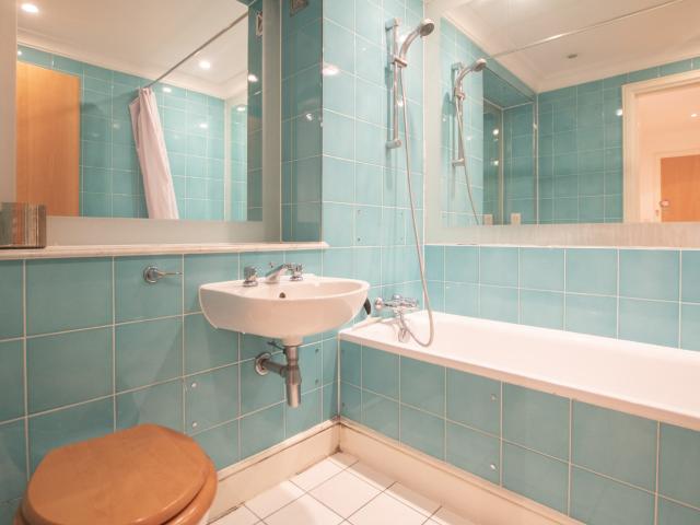 Shearwater Court,, e1w
