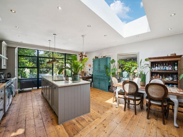 Sheen Park, Richmond, Surrey TW9, 6 bed semi detached house to rent, £9,500 pcm | PrimeLocation