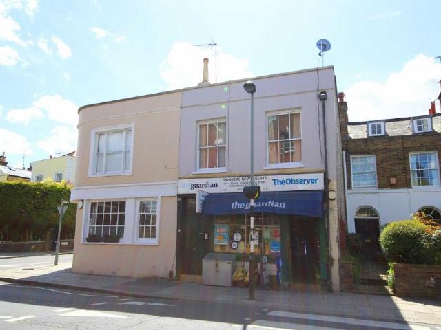 Sheen Road, Richmond TW9 1 bed flat to rent £1,550 pcm £358 pw