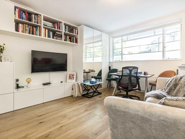 Sheen Road, Richmond TW9, Studio to rent, £1,745 pcm | PrimeLocation