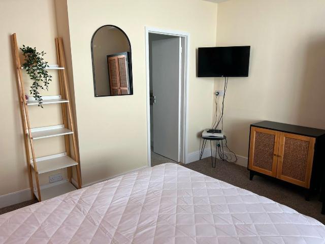 Sheep Street, Northampton NN1, Studio to rent, £750 pcm | PrimeLocation