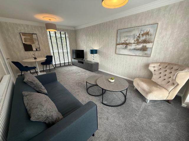 Sheepmoor Close, Harborne, Birmingham B17, 1 bed flat to rent, £975 pcm | PrimeLocation