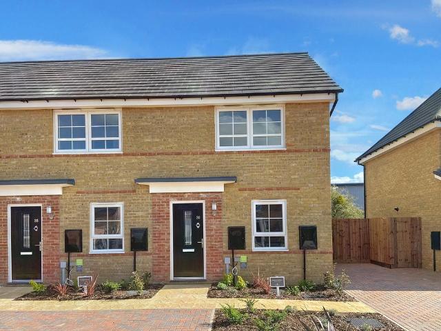 Sheerness Way, Hampton Beach. 2 bed semi detached house to rent £1,325 pcm £306 pw