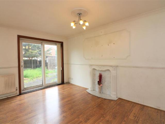 Sheerwater Road, Beckton, E16 3SU, London