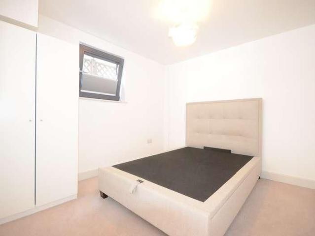 Sheet Street, Windsor, SL4