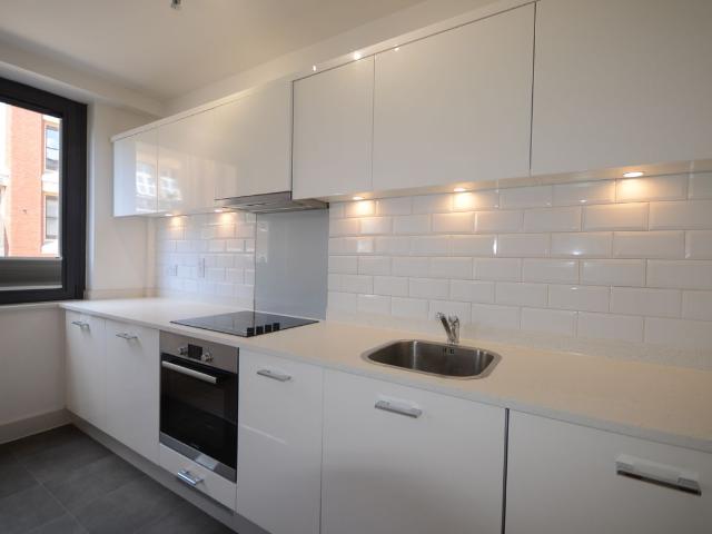 Sheet Street, Windsor SL4, Studio to rent, £1,100 pcm | PrimeLocation