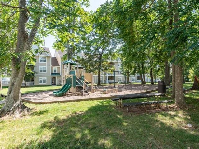 Sheffield Greens Apartments 2 Bedroom Apartment for Rent at 4670 Prestancia Pl, Waldorf, MD 20602 St. Charles