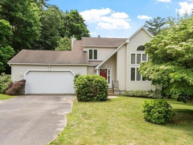 Sheffield Dr, Belchertown, Home For Sale
