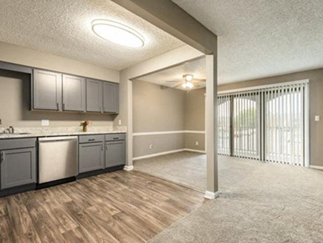 Sheffield Square Two Bedroom Two Bath Ridge