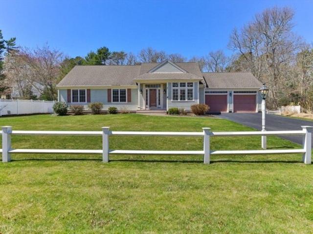 Sheffield Pl, Mashpee, Home For Sale