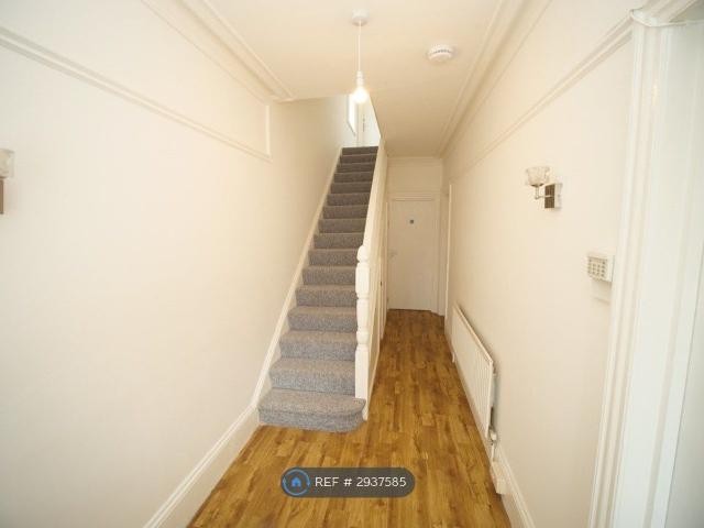 Shelbourne Road, Bournemouth BH8, 3 bed detached house to rent, £1,850 pcm | PrimeLocation