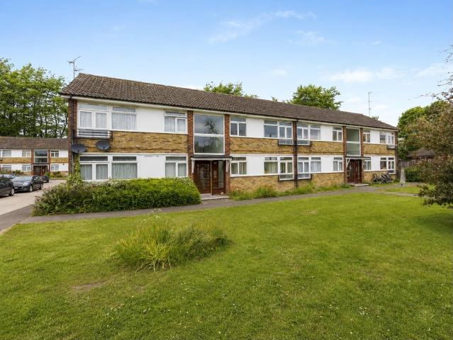 Shelburne Road HP12, 1 bed flat to rent, £1,000 pcm | PrimeLocation