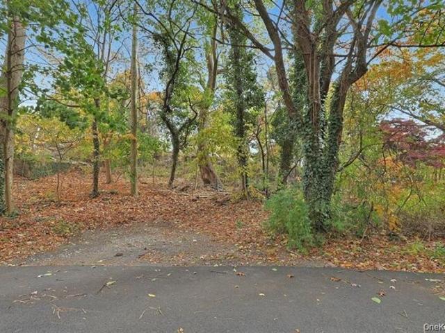 Shelburne Rd, Yonkers, Plot For Sale