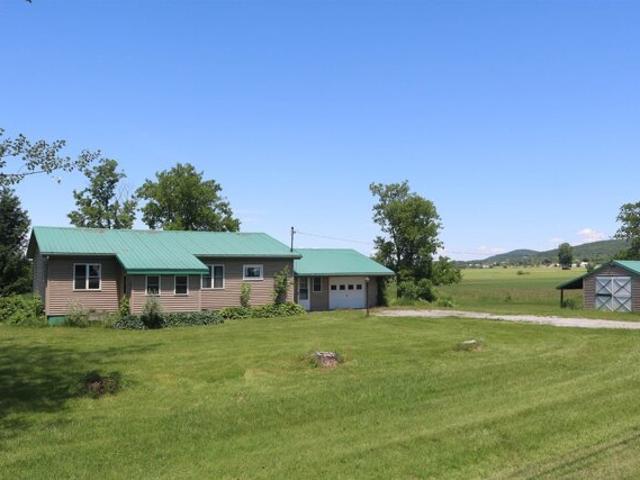 Sheldon Rd, Saint Albans Town, Home For Sale