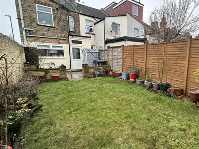Sheldon Road, London, N18 1RH, United Kingdom | 2 bed townhouse for rent #140655052 | Rentberry