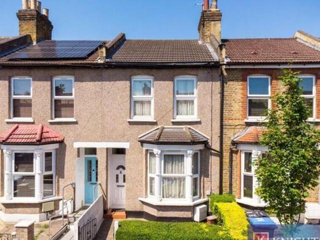 Sheldon Road, London, 2 Bedroom House