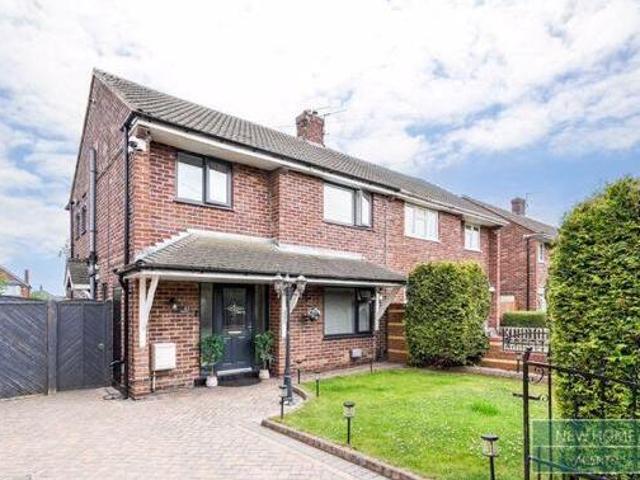 Sheldrake Road, Castleford, 3 Bedroom Semi detached