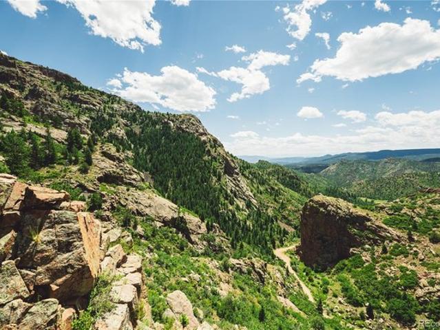 Shelf Rd, Florissant, CO 80816