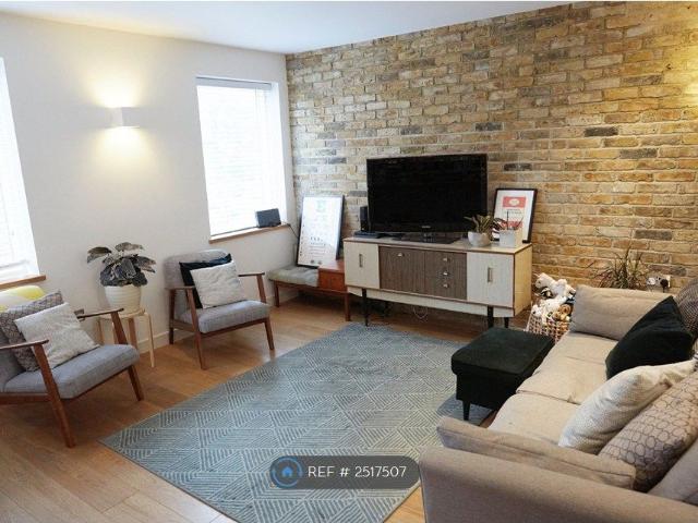 Shelford Place, London N16, 1 bed flat to rent, £2,800 pcm | PrimeLocation