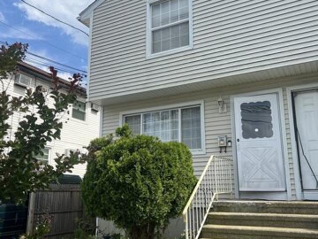 Shell St, Bridgeport, Home For Sale