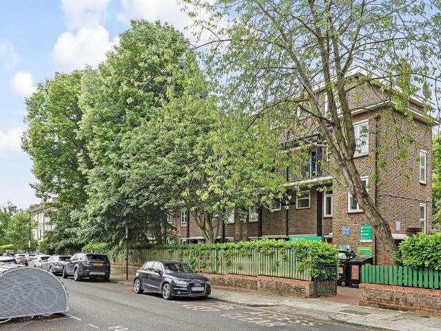 Shelley Court, London N4, 2 bed maisonette to rent, £2,300 pcm | PrimeLocation